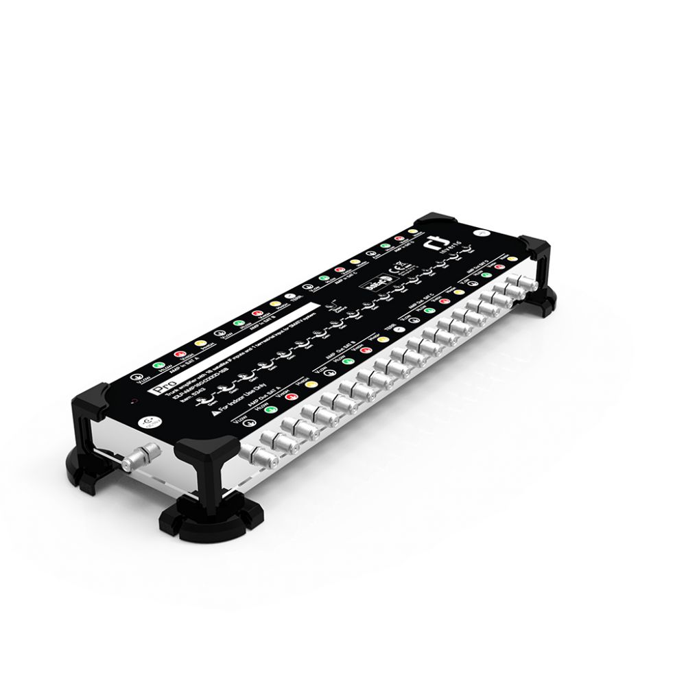 Trunk amplifier with 16 satellite IF inputs and 1 terrestrial input for ...